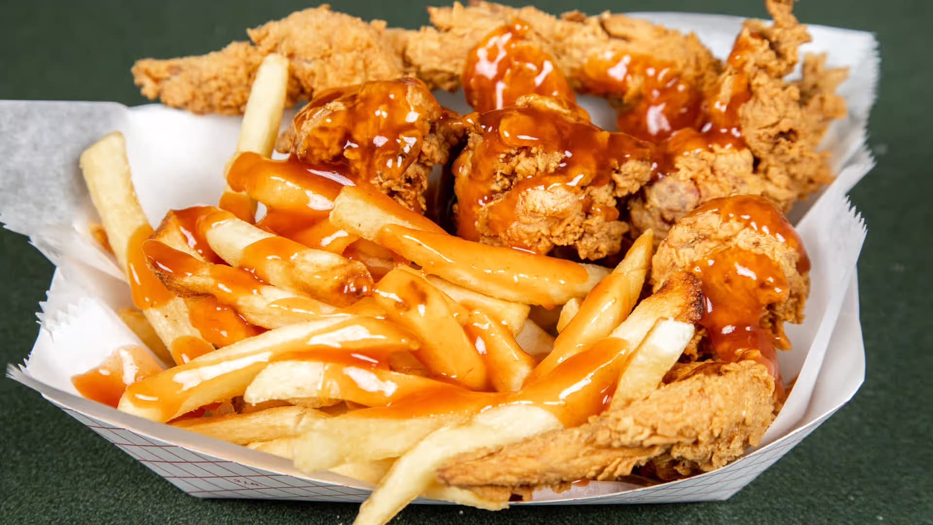 Harold's Chicken & Sports Bar | Chicago's Finest Chicken